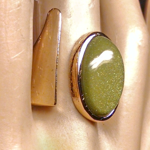 Jewelry | Elegant Vintage Antique Style Green Stone Ring | Poshmark